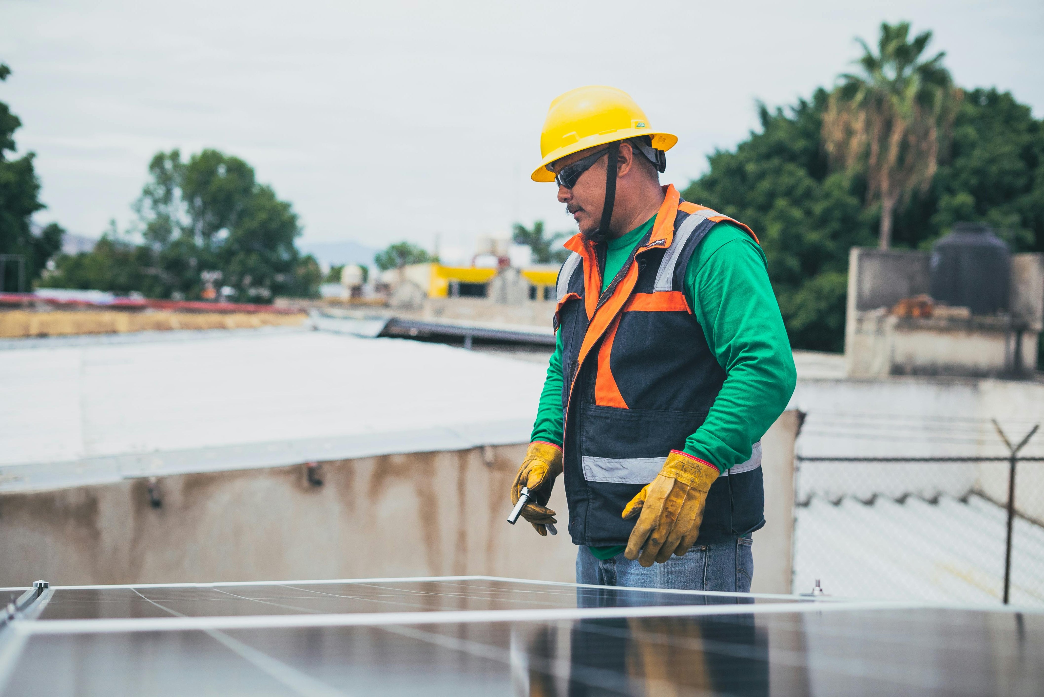 Passive and Active Solar Energy Systems - Solar Guys Pro